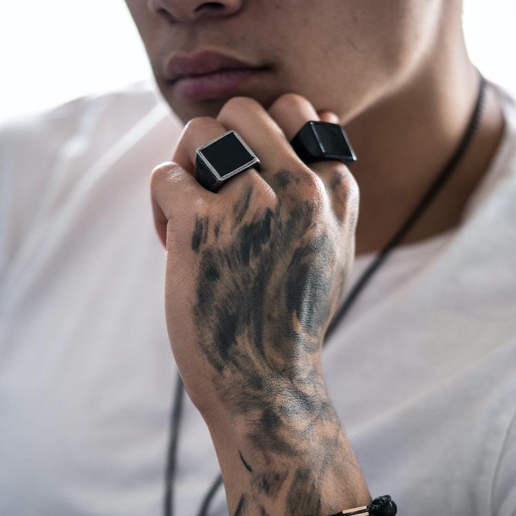 Black Signet Ring – RoseGold & Black Pty Ltd