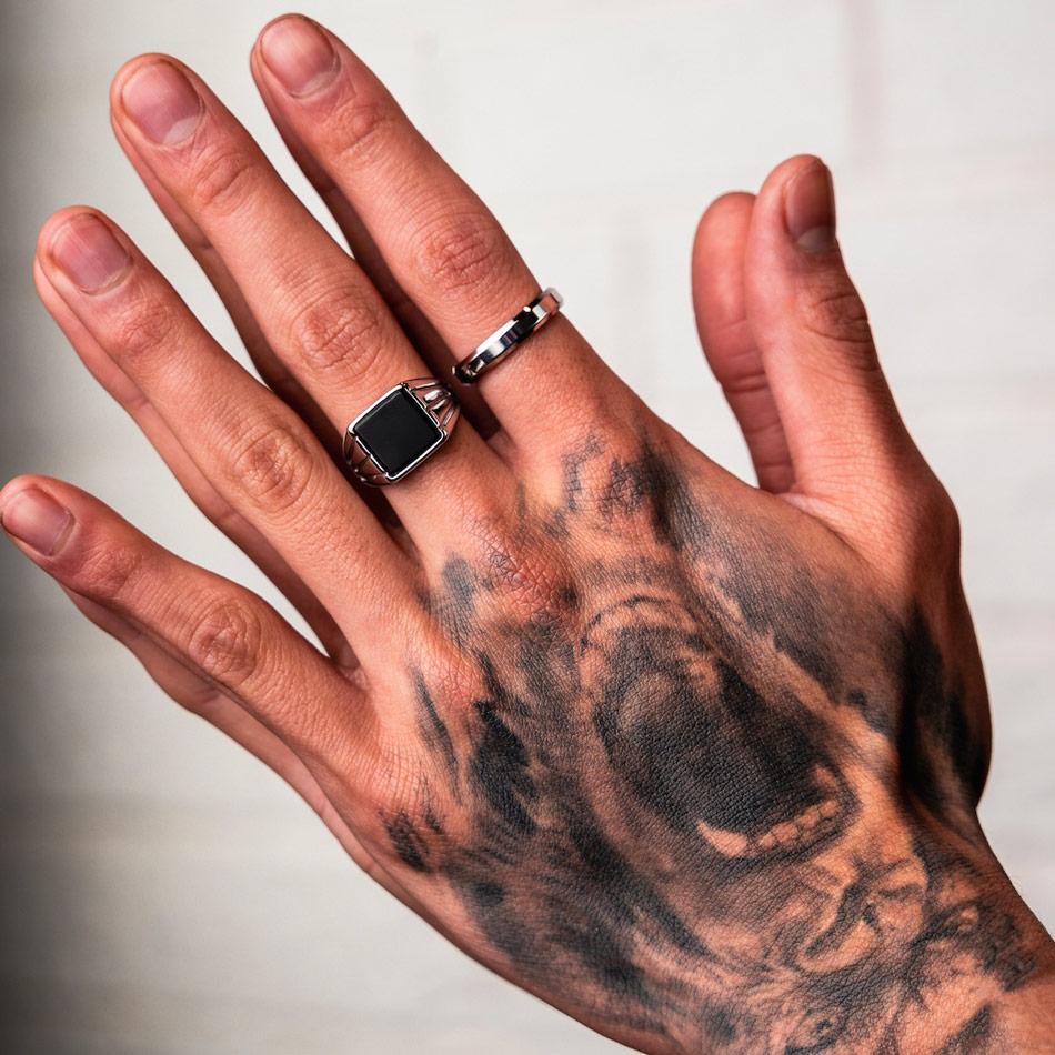 Minimal Ring Set in Silver – RoseGold & Black Pty Ltd